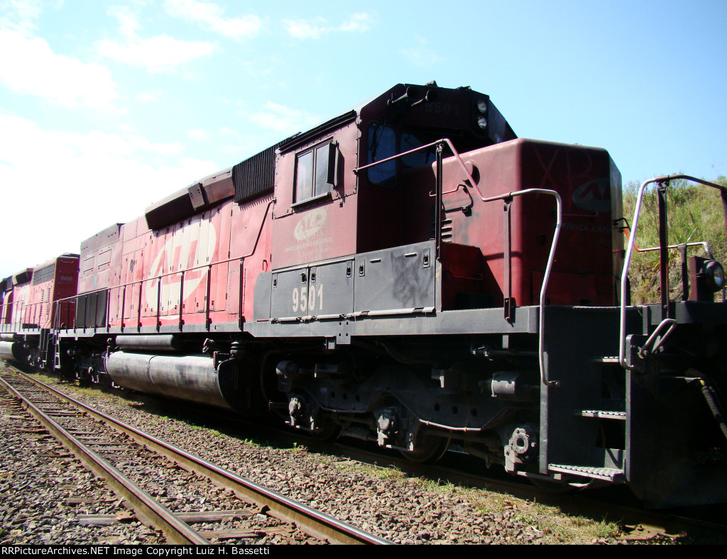 SD40T-2 9501